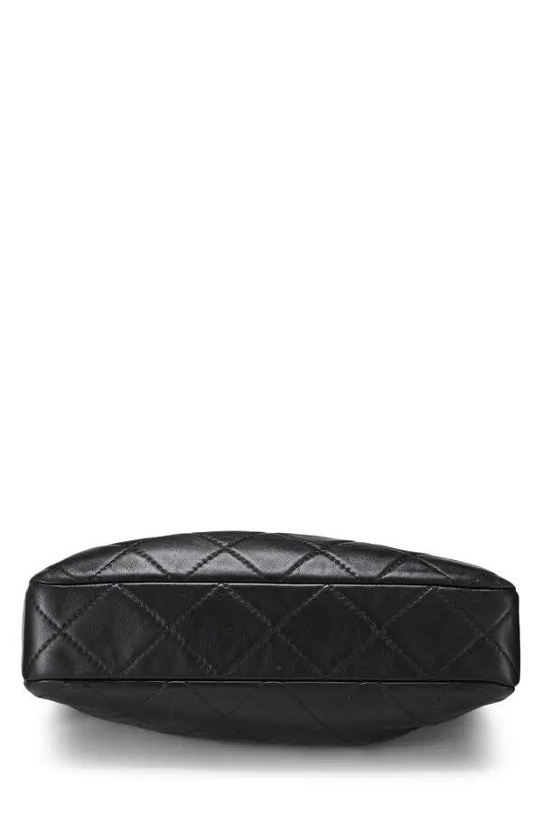 Chanel Lambskin Chain Clutch