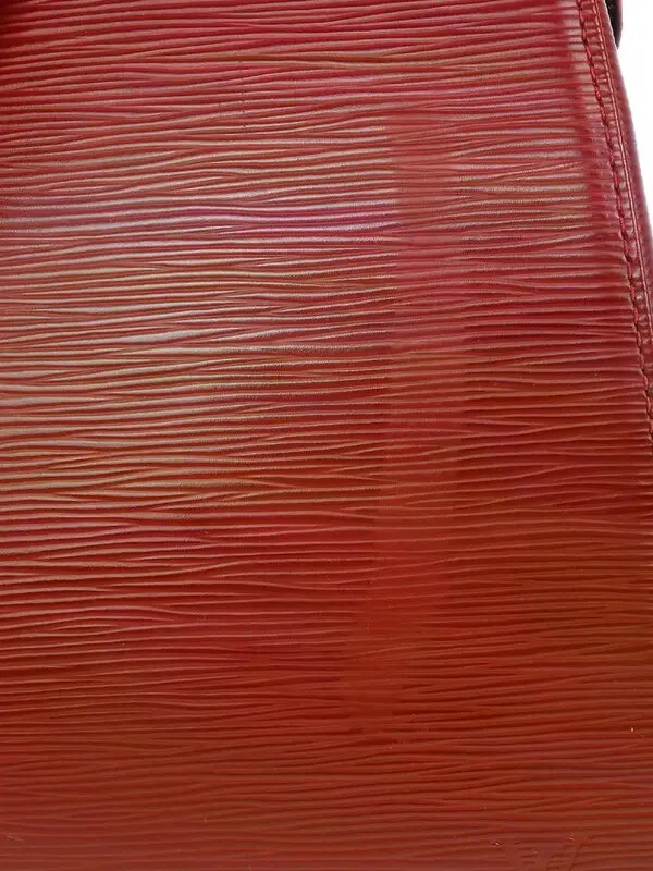 LOUIS VUITTON 2010 Mm Brea Leather Tote Bag - Red