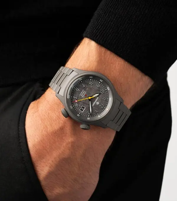 BREMONT Altitude Mb Meteor Stealth Titanium Watch