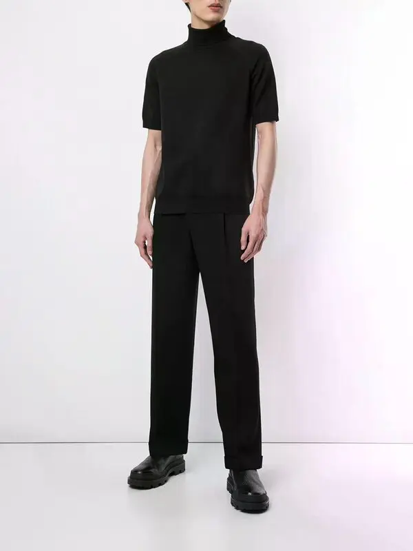 PORTS V Short Sleeved Roll-neck Top