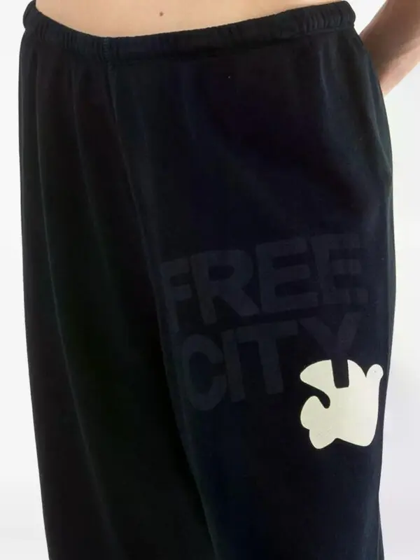 FREECITY Superfluff Track Pants - Black