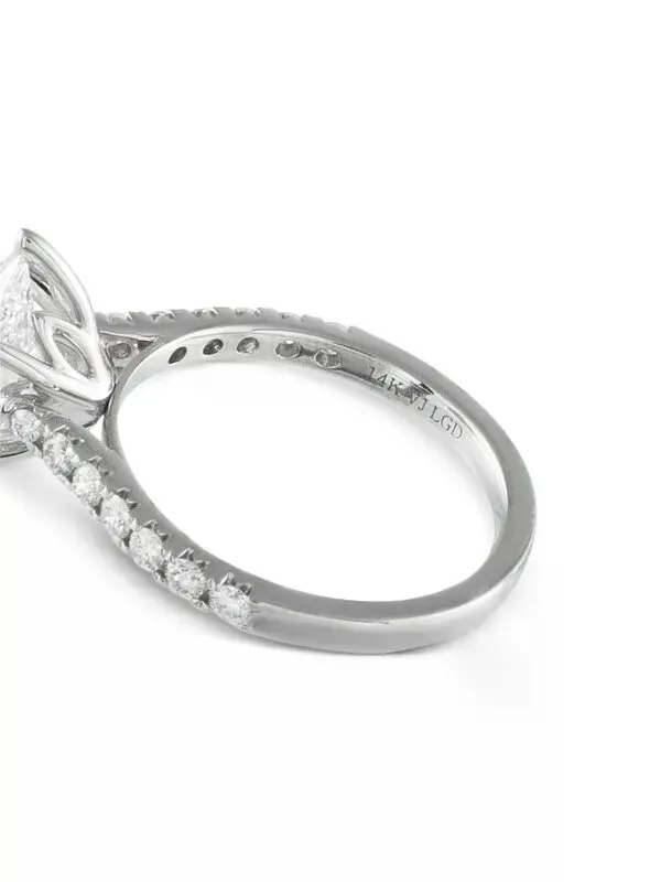 LB EXCLUSIVE Diamond Ring