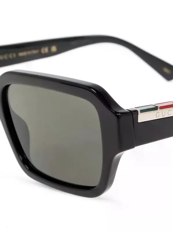 Gucci Logo-engraved Sunglasses