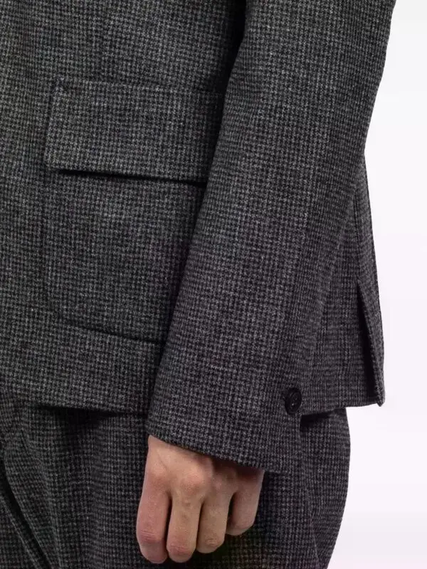 HANNES ROETHER Collar Pocket Jacket