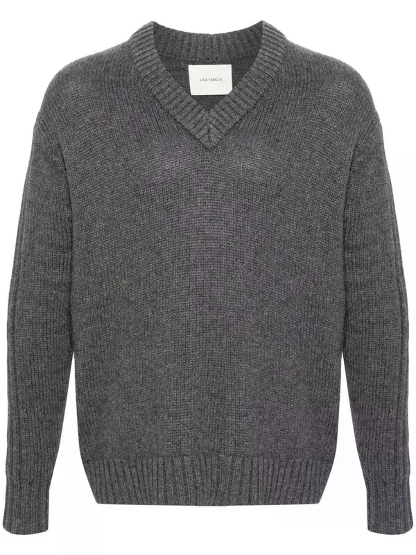 LISA YANG Dan Sweater