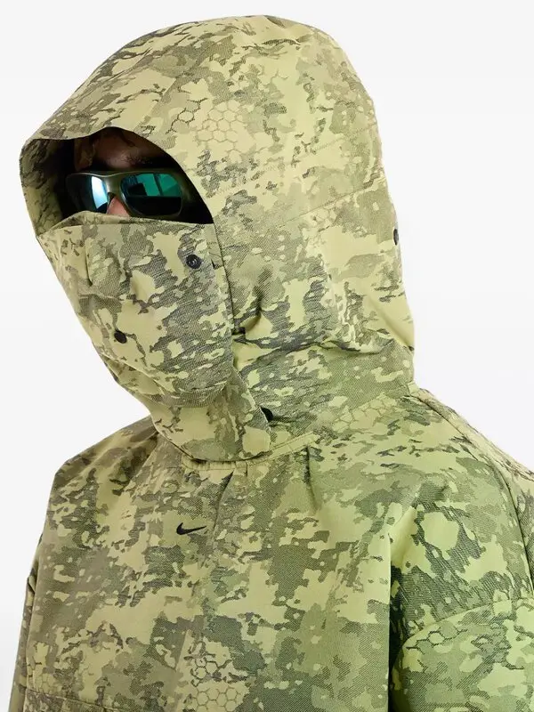 Nike Camouflage-pattern Jacket