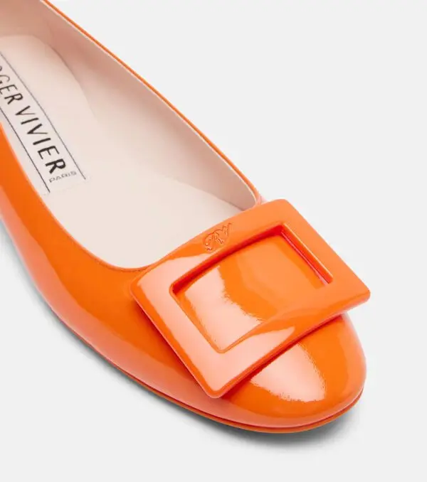 ROGER VIVIER Gommettine Roundy Ballet Flats