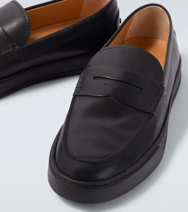 TOD'S Leather Penny Loafers - Black