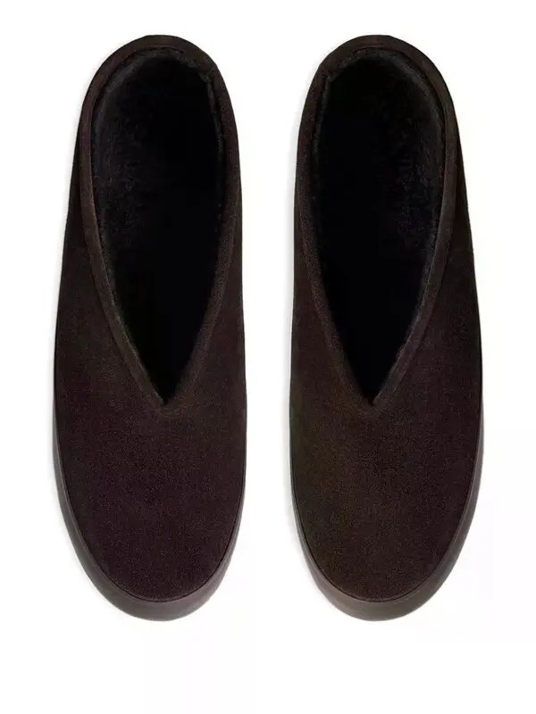 12 STOREEZ Shearling-lined Loafers