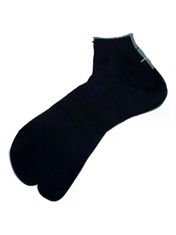 ANTIPAST Tabi Cotton Socks - Black