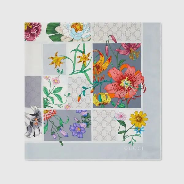 Gucci Printed Silk Twill Carr - Grey