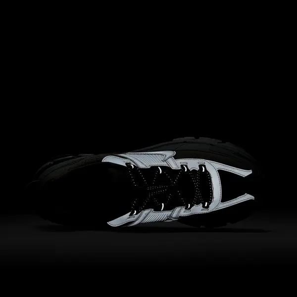Nike Zoom Vomero Roam Sneakers - Grey