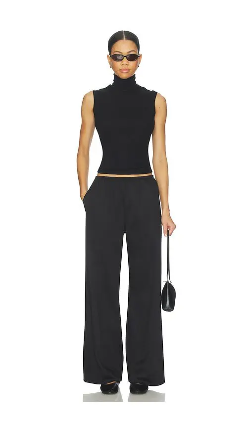 LESET Sleeveless Turtleneck Top