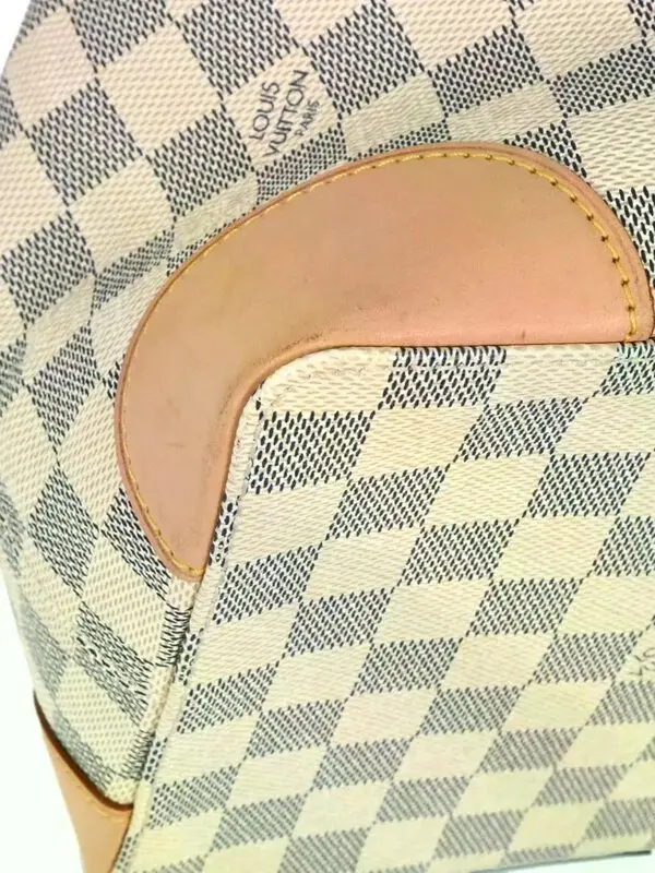 LOUIS VUITTON 2012 Mm Hampstead Shoulder Bag - Neutrals