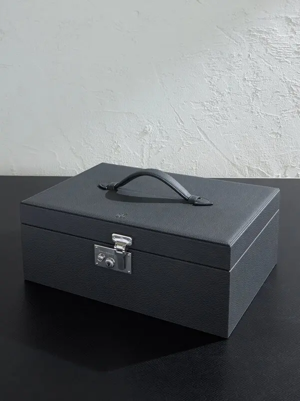 Dunhill Century Despatch Leather And Silver-tone Poker Set