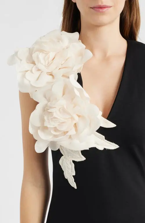 ELLIATT Zahara Floral Gown
