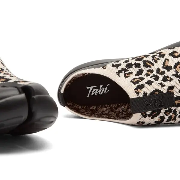 TABI FOOTWEAR Tabi Mule Sneaker - White Leopard