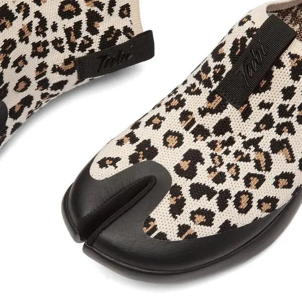 TABI FOOTWEAR Tabi Mule Sneaker - White Leopard