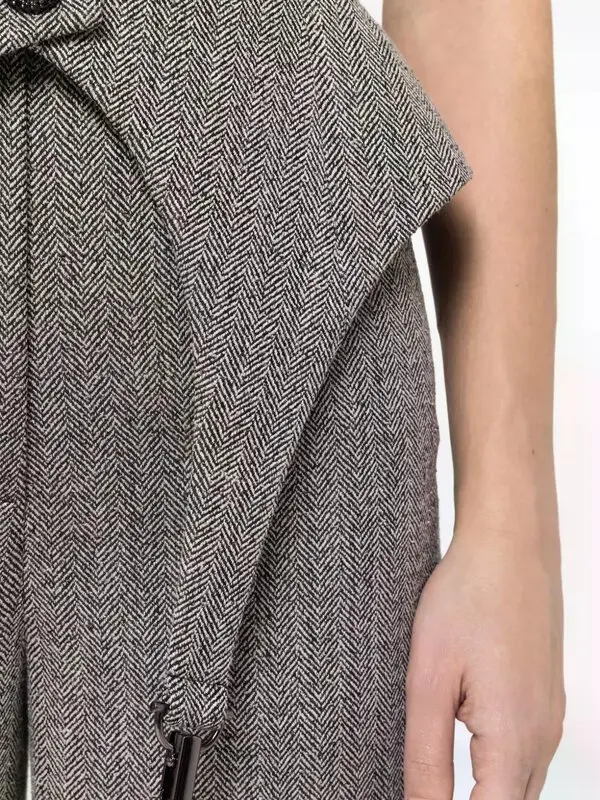 NISSA Button Single-breasted Herringbone Vest