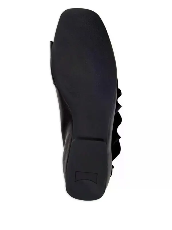 Camper Casi Myra Ruffled Ballerinas - Black