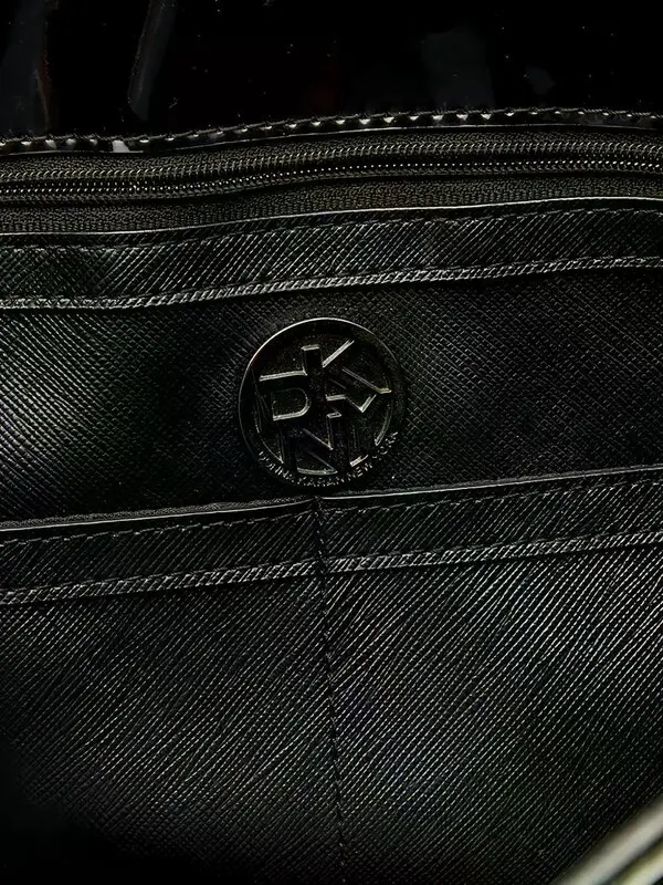 Dkny Tote Bag With Chain Handles - Black