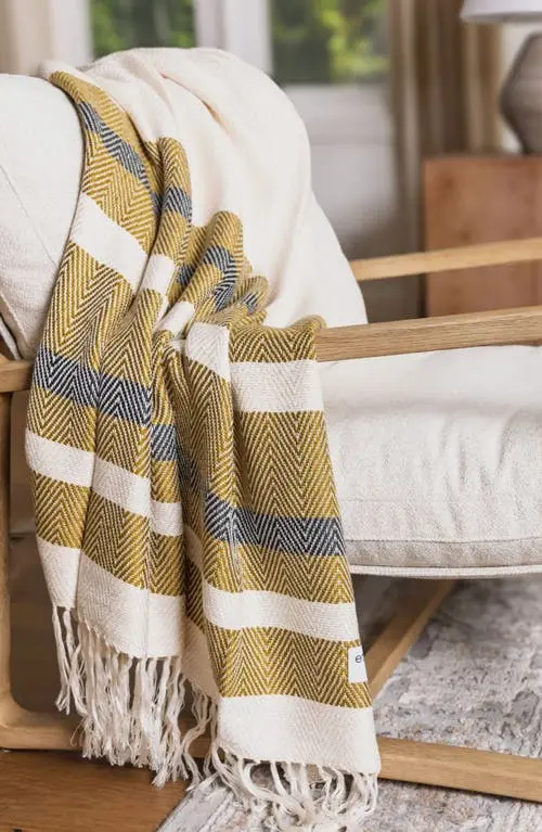 ETTITUDE Luxe Stripe Throw Blanket