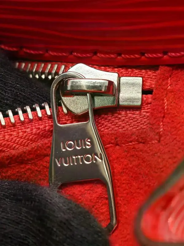 LOUIS VUITTON 2014 Epi Marly Bb Satchel - Red
