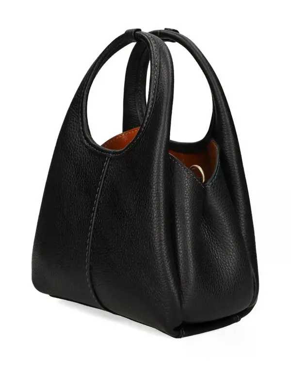 COACH Grained Leather Shoulder Bag With Gold-tone Hardware - Black