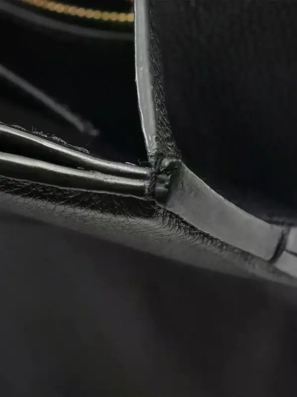 LOUIS VUITTON 2017 Cour Marly Mm Satchel