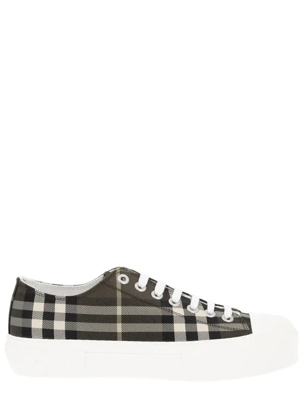 Burberry Low Top Sneakers - Multicolour