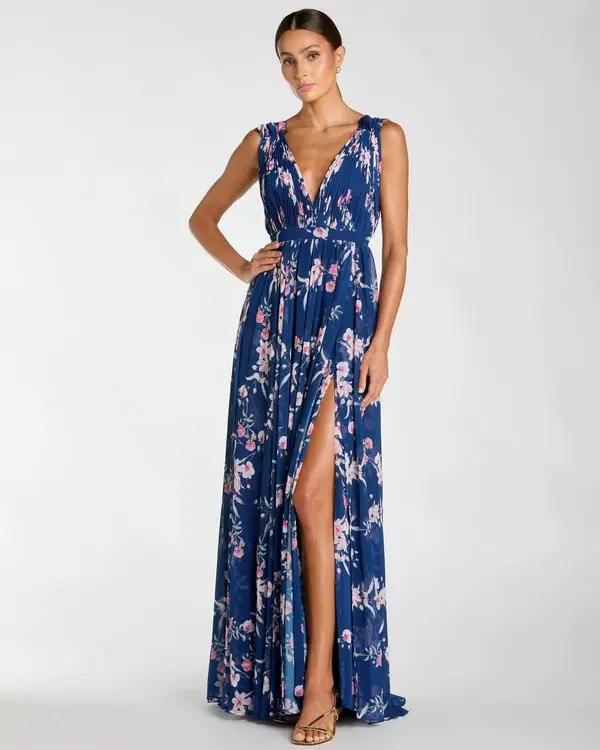 Mac Duggal Sleeveless Pleated Floral Print Chiffon V-neck Gown - Blue
