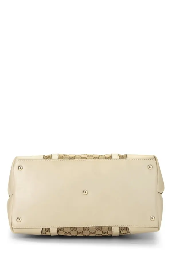 Gucci Original Gg Lovely Heart Tote - White