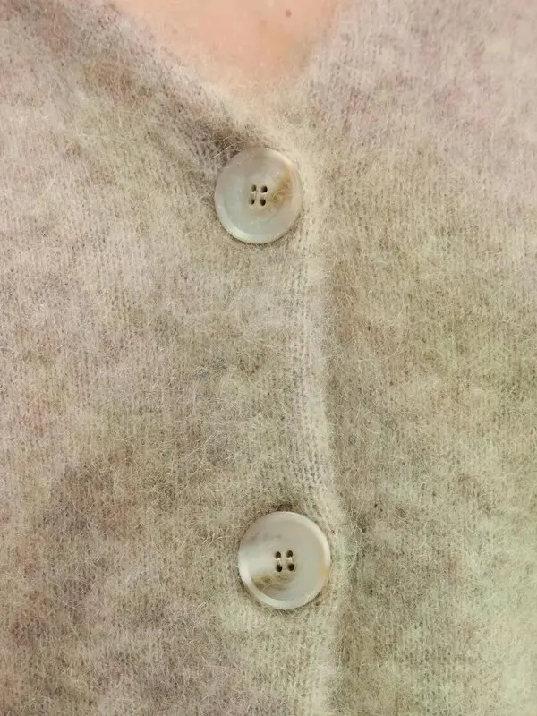 GESTUZ Button V-neck Cardigan - Neutrals
