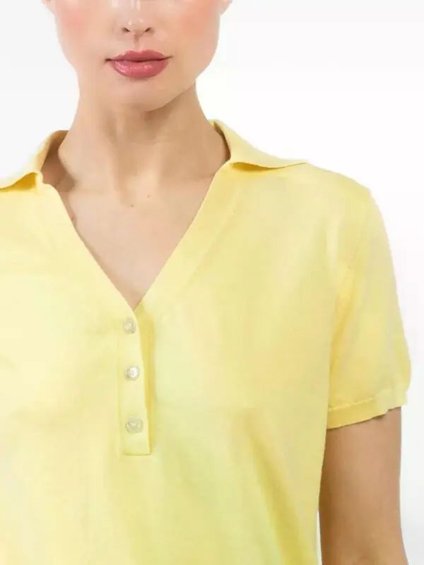 ALLUDE Button V-neck Polo Top