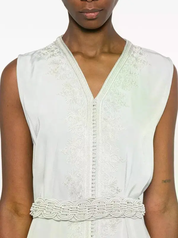 REEM AL DHAHERI Embroidered Hooded Kaftan Set
