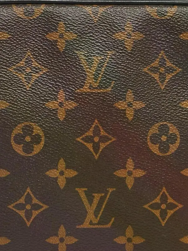 LOUIS VUITTON Gm Monogram Wash Bag