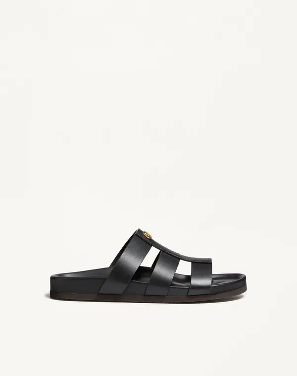 Valentino Garavani Studshield Slide Sandal - Black
