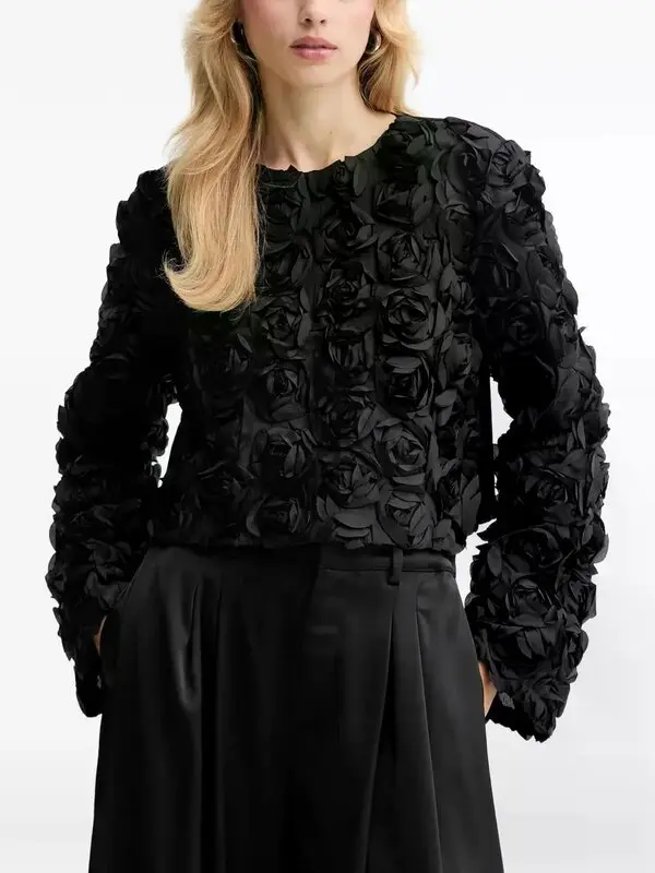 GESTUZ Rose Appliqué Top