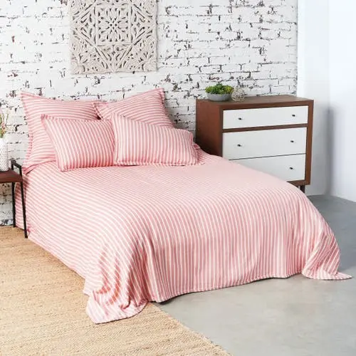 CAROL & FRANK Bengal Stripe Blanket - Pink