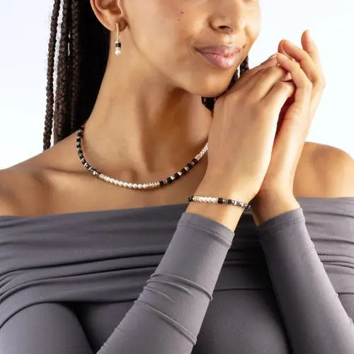 COEUR DE LION Precious Fusion Offset Earrings - Pearl