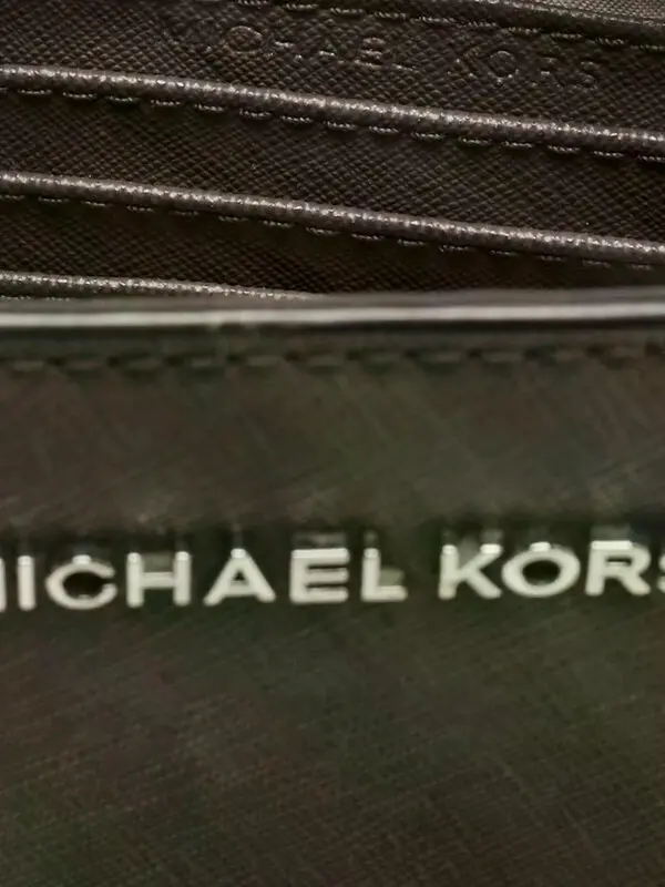 Michael Kors Selma Leather Crossbody - Grey