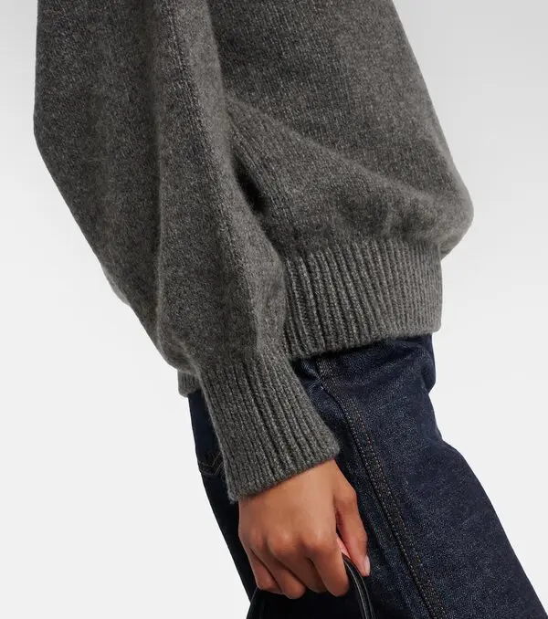 Khaite Willem Cashmere Turtleneck Sweater
