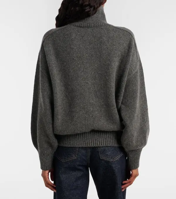 Khaite Willem Cashmere Turtleneck Sweater