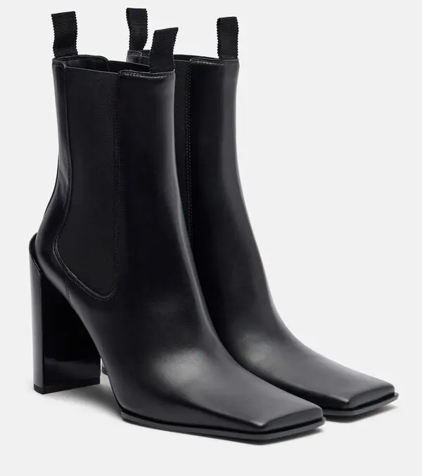 Alaïa 90 Leather Chelsea Boots - Black