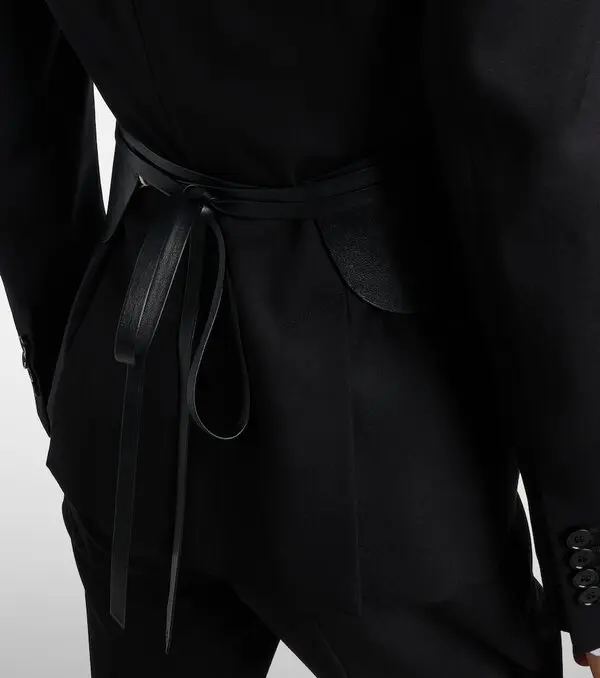 DEHANCHE Déhanche Undone Leather Belt - Black
