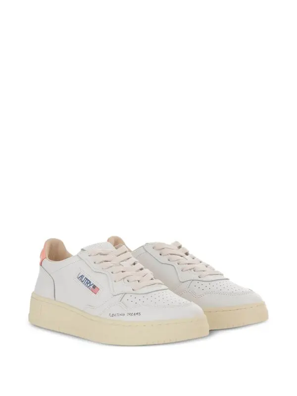 AUTRY Medialist Low Leather Sneakers - Orange