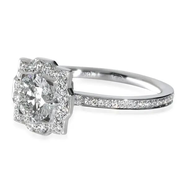 Harry Winston 0.75ctw Diamond And Belle Engagement Ring
