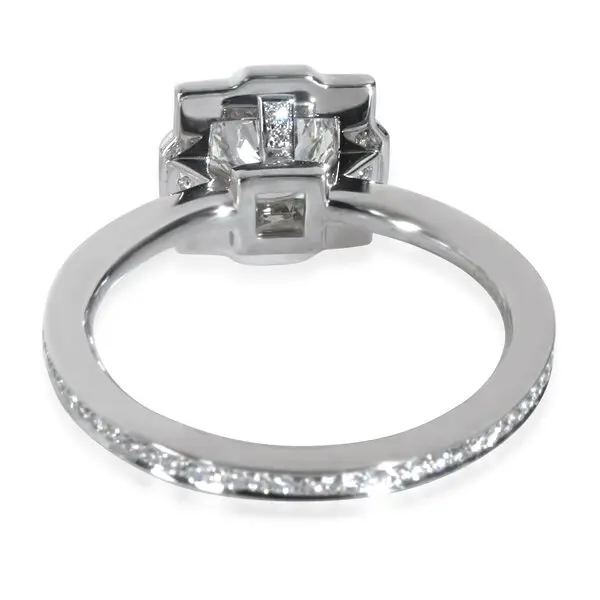 Harry Winston 0.75ctw Diamond And Belle Engagement Ring