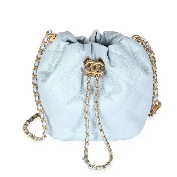 Chanel Quilted Caviar Drawstring Handbag - Blue