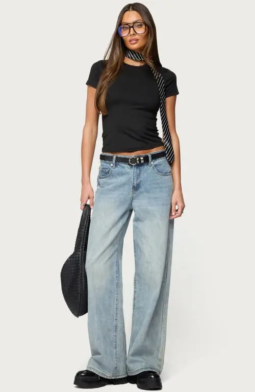 EDIKTED Tay Crop T-shirt - Black